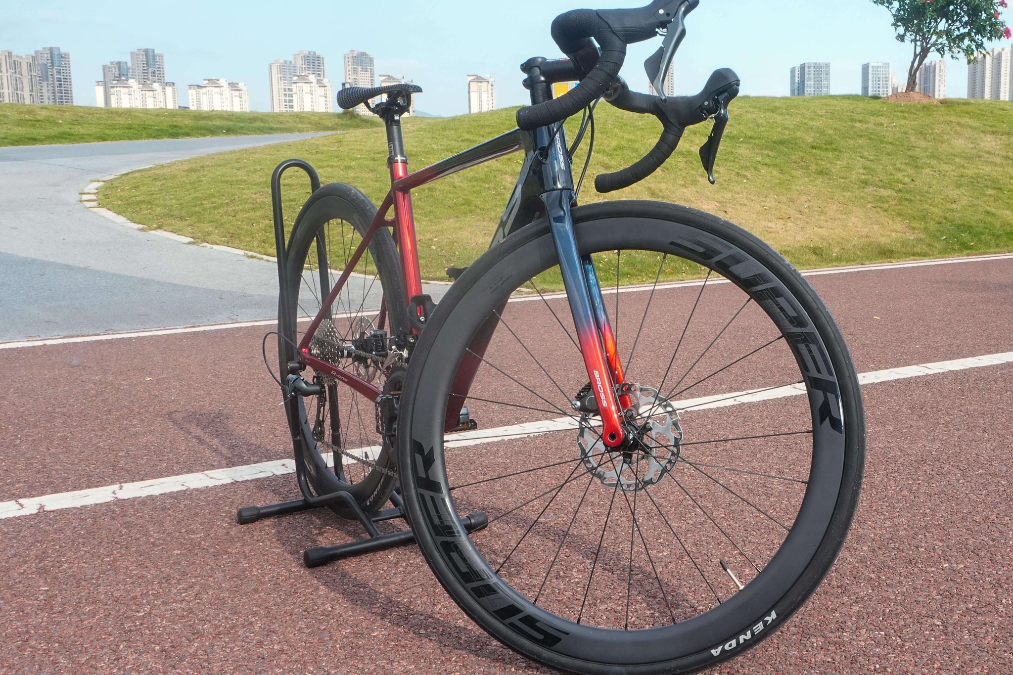 Why Carbon Wheels Feel Different in Winter | Superteam Wheels article blog