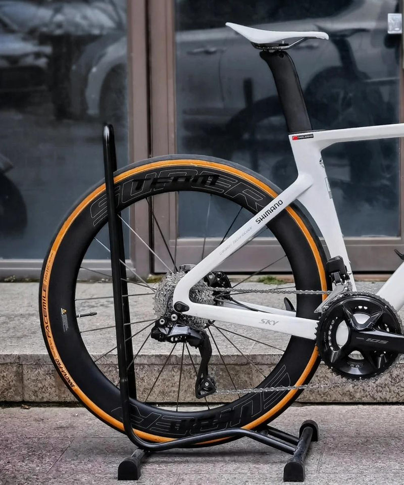 Hooked vs Hookless Rims: Pros, Cons, and Compatibility in 2025